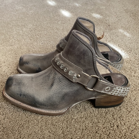 Freebird by Steven | Shoes | Freebird Train Stone In Size 9 | Poshmark